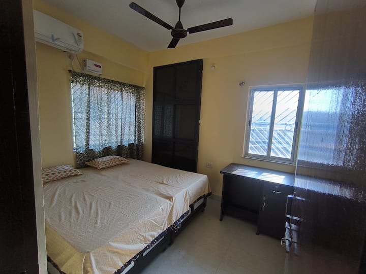 Cosy 1bhk Well Furnished Flat(kamal Jal) - Ranchi