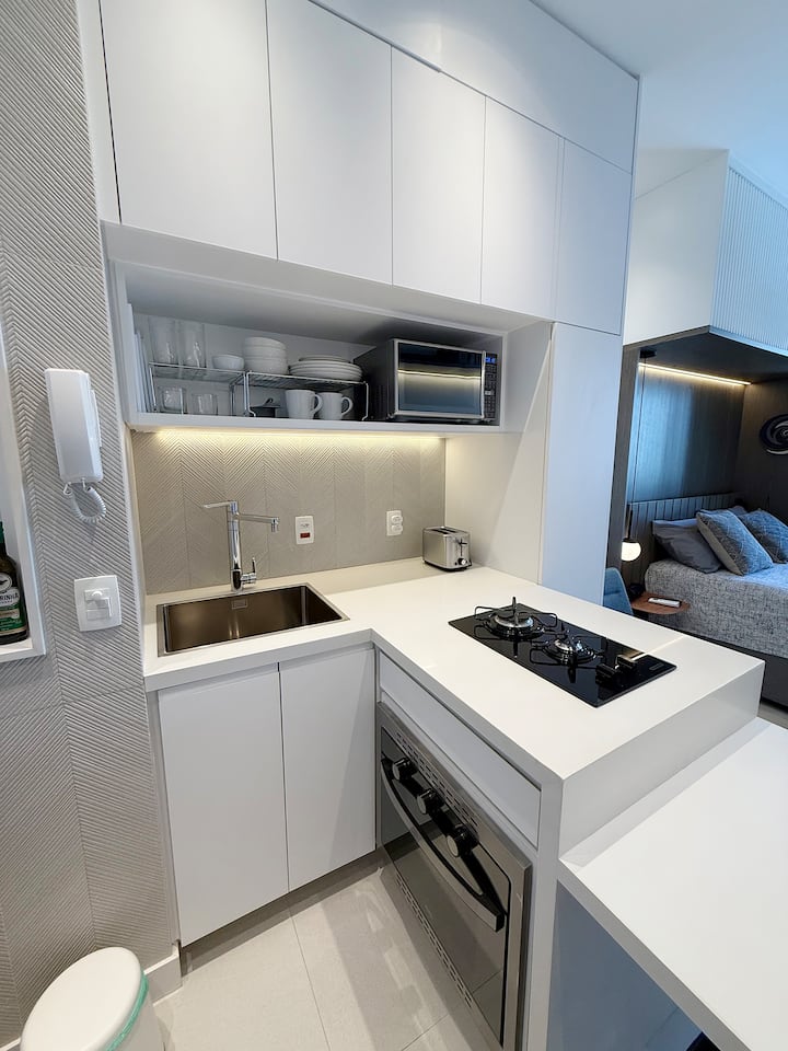 Architect-designed Studio. Walk To Beaches & Metro - Brazilië