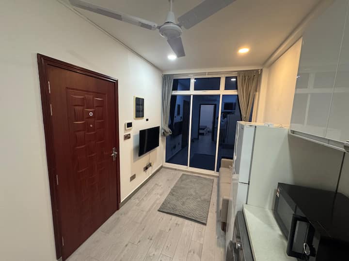 Studio With Cozy Terrace - Malé