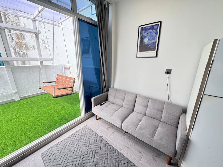 Studio With Cozy Terrace Walking Distance To Beach - Malé