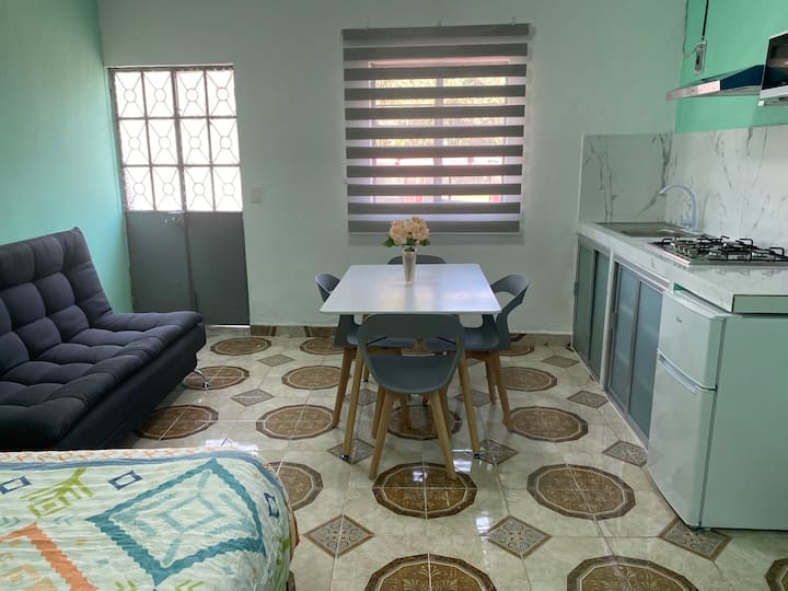 Loft Malva Cómodo Con A/c, Cocineta Y Cama Queen - Orizaba