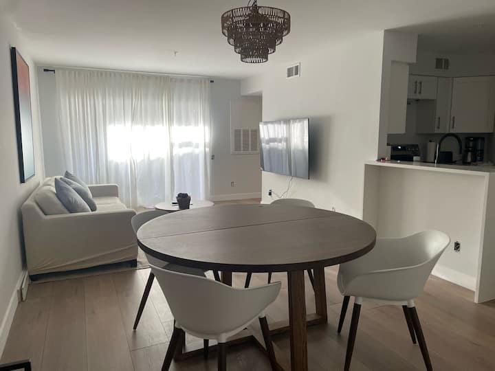 Modern Boho Cozy Apartment - 올랜도