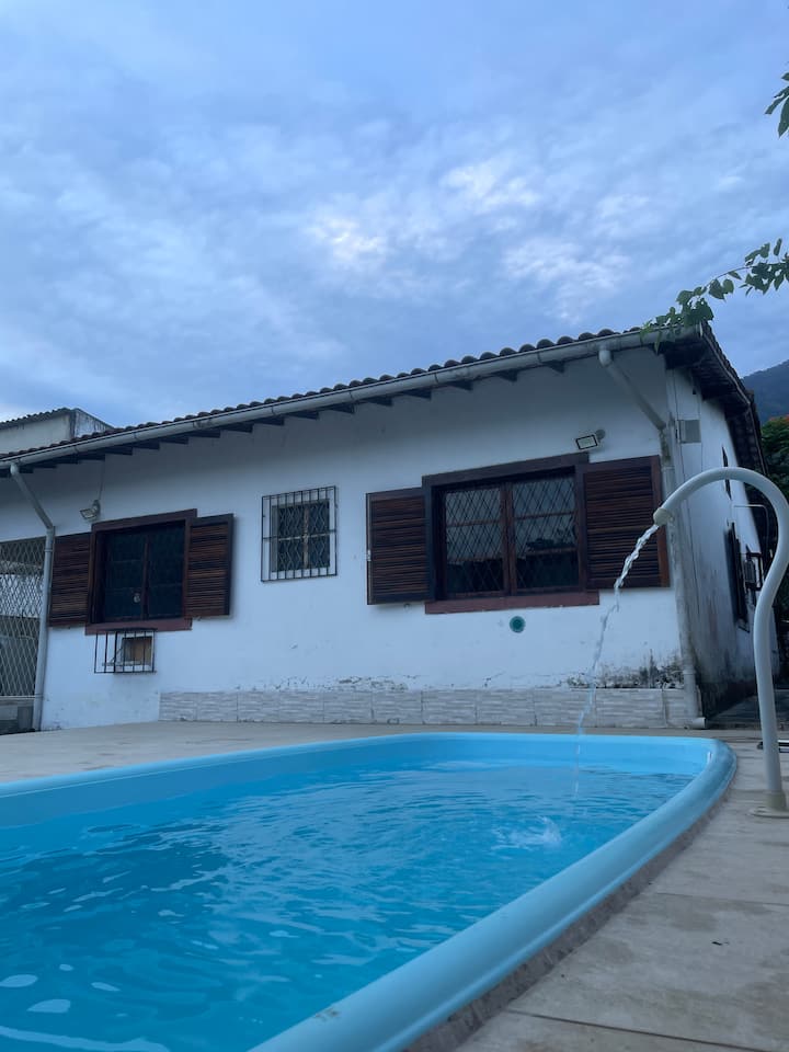 Casa Com Piscina Em Muriqui - Mangaratiba
