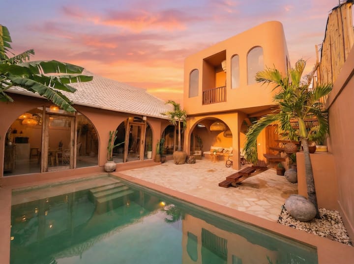 Terracotta Sunset Villa – Near Beach, Private Pool - Seminyak