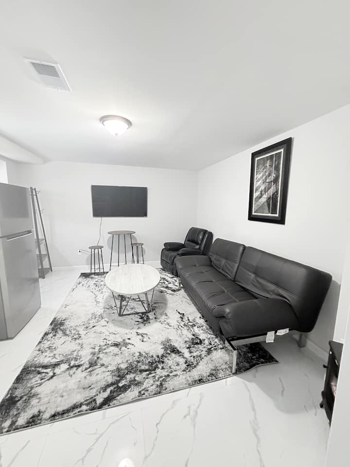 Charming: Cozy Getaway Apartment - スタテンアイランド, NY