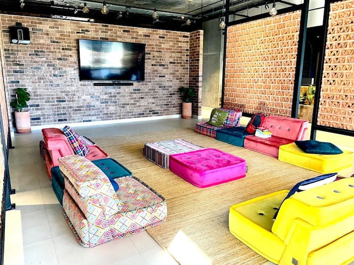 Cozy 2br Apt W/pool, Gym &Cowork Near Fundidora - Monterrey