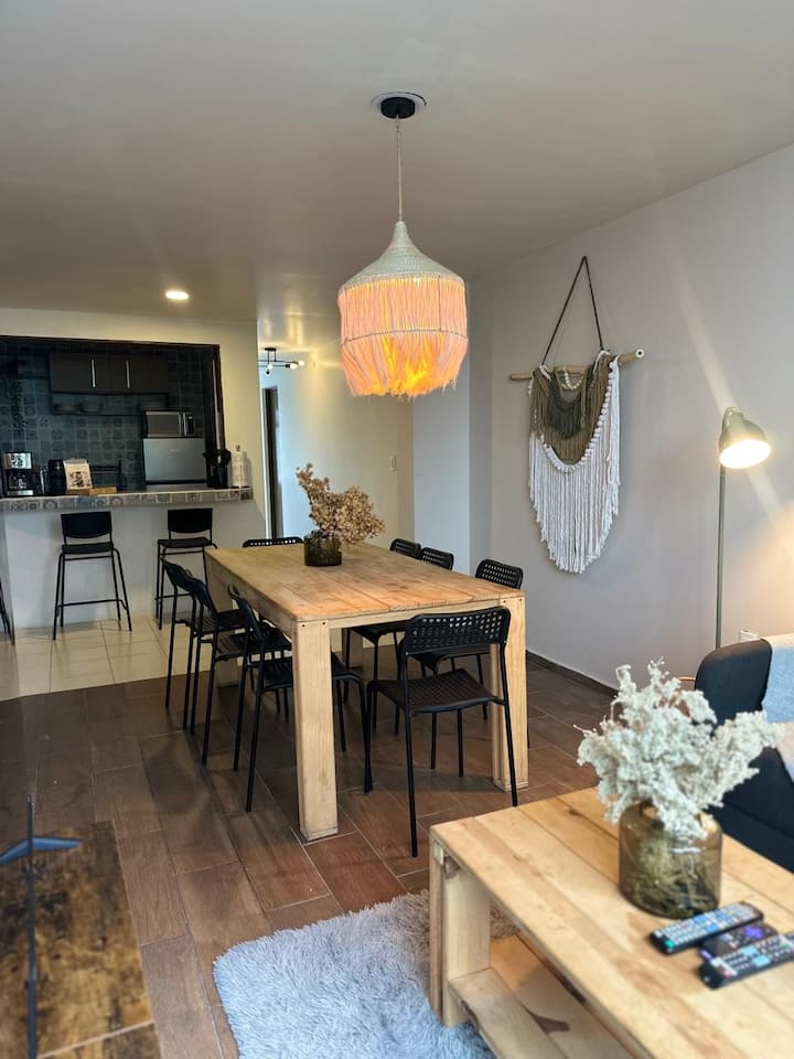 Stylish Retreat Steps From El ÁNgel With A/c - Mexico City