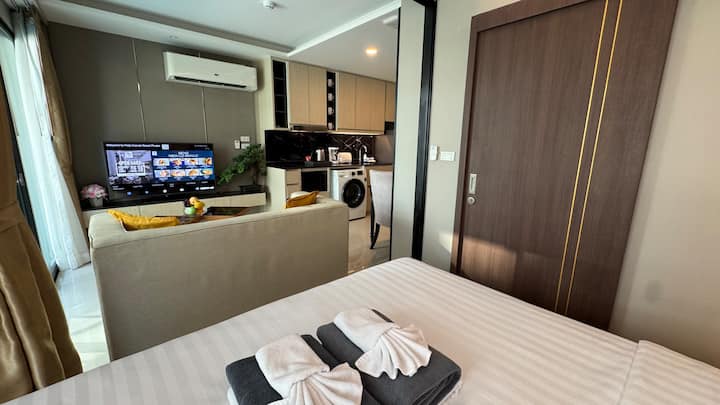 Pool View, Surin Beach - Phuket