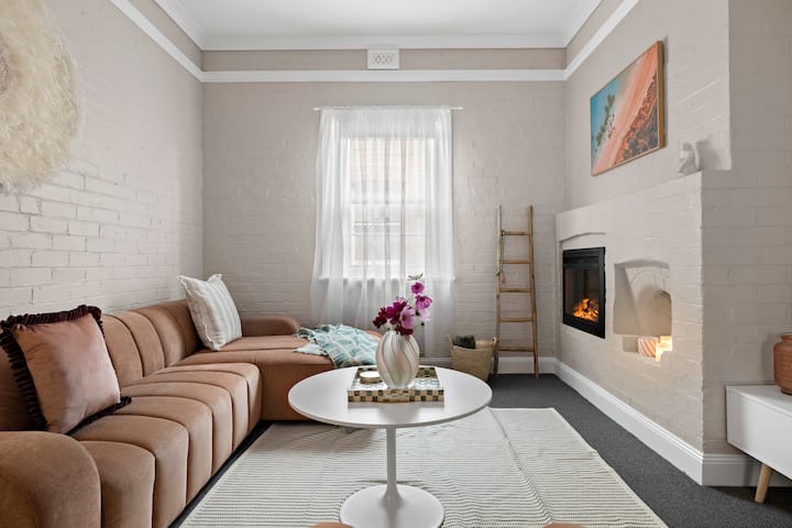 Sage - Lithgow Cottage - Close To Everything - Clarence