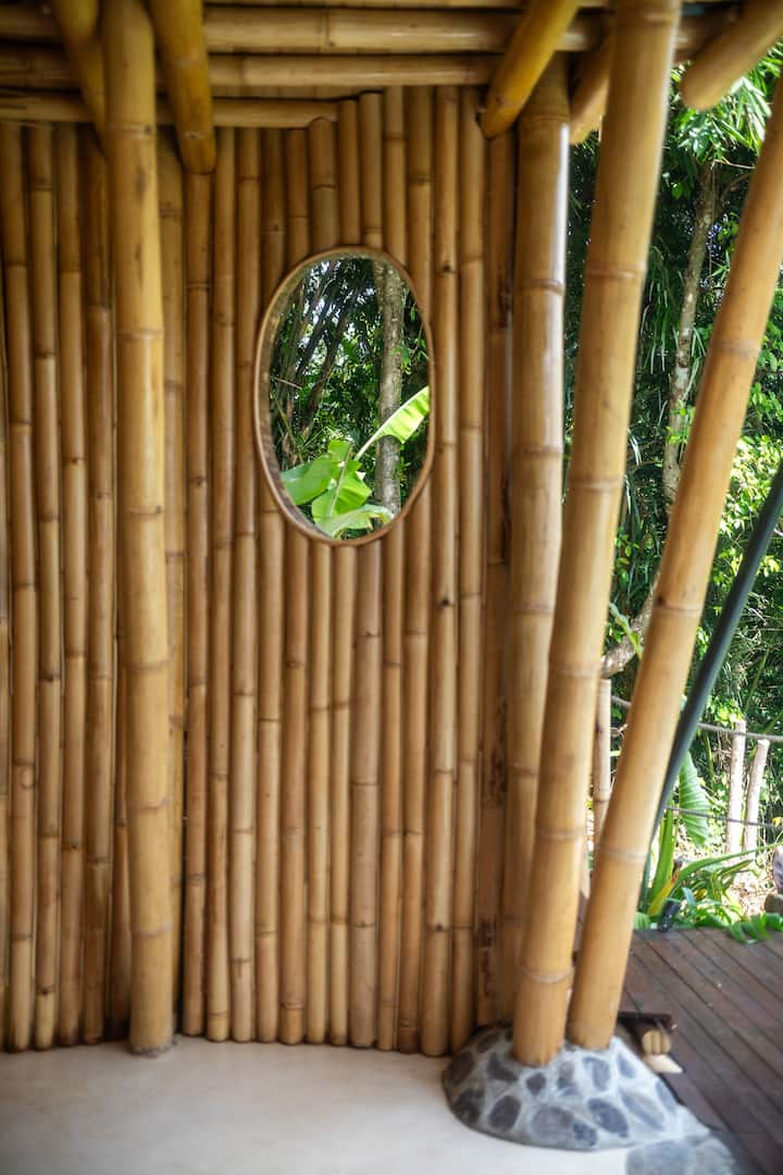 Bamboo Villa - Corazon Bali - Banana Tree House - Sidemen