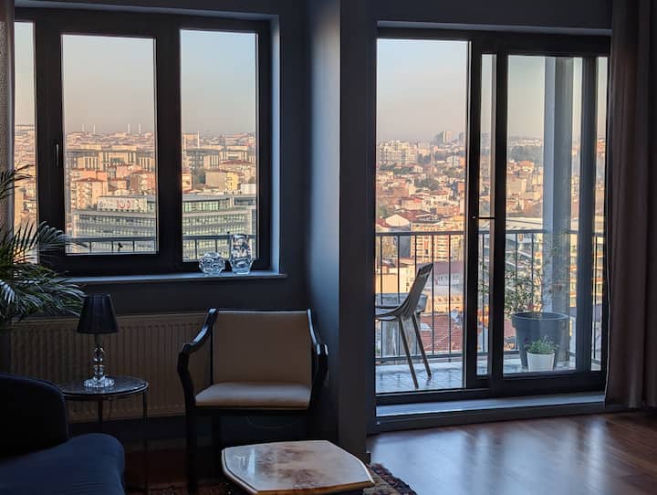 The Blue Flat With A View - İstanbul