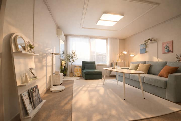 [3월평일이벤트]한옥마을도보7분,숙소앞무료주차,2~6인 쾌적한호텔식침구감성숙소,빔프로젝트 - Jeonju-si