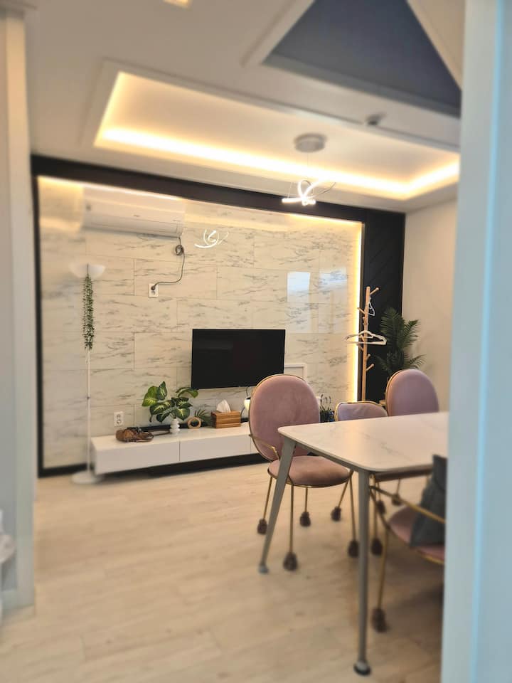 High-endstay In Daegu/반월당역도보5분/동성로/짐보관/이월드/라이온즈파크/ - Daegu