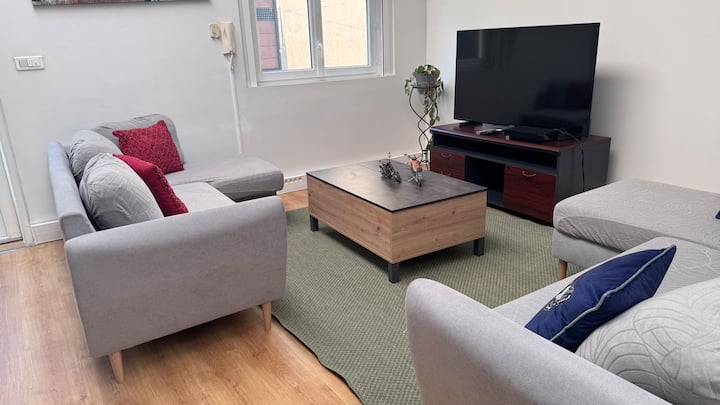 Grand Loft De Plain-pied 6 Pers. - Roissy-en-France