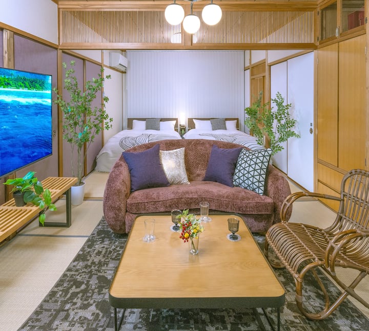 【Newop特価】瓦町駅徒歩2分/最大14名/2バスルーム/4寝室/一棟貸切/最高立地/家族グループ - Japan