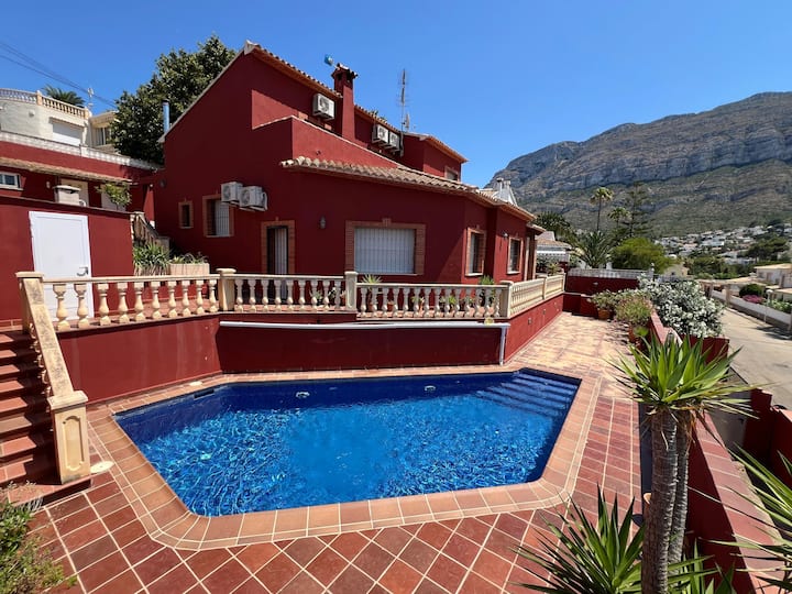 Villa Maravillosa Con Piscina Y Buena Vista - Denia