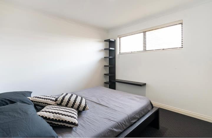 Newly Renovated Room - Greenmount