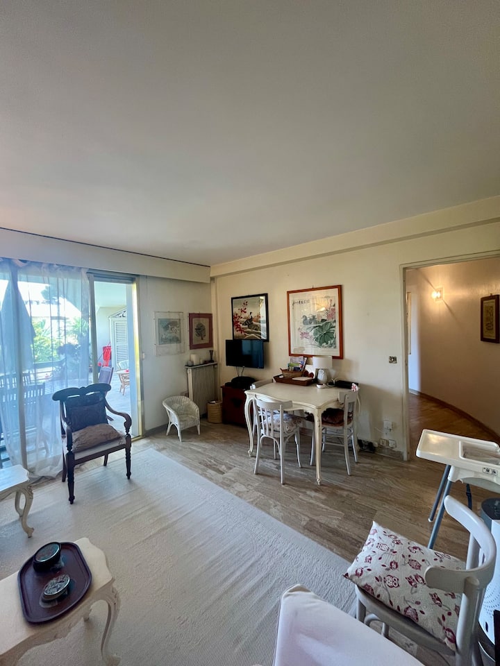 La Maison Des Chouettes - Un Nid Heureux Au Cap - Antibes