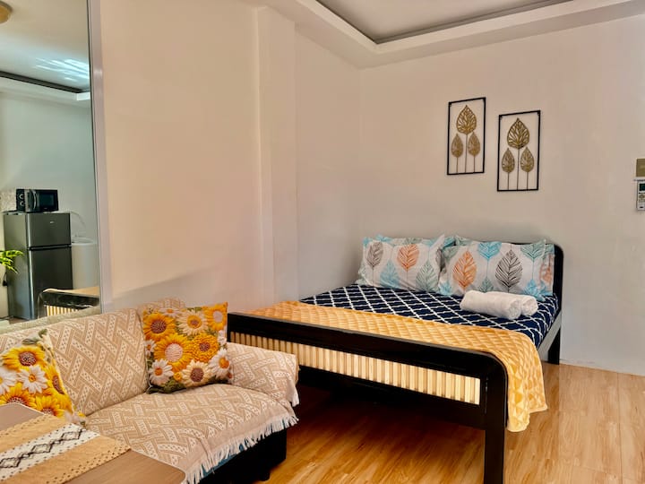 A Home For The Adventurous Soul! Walk To Town - Coron