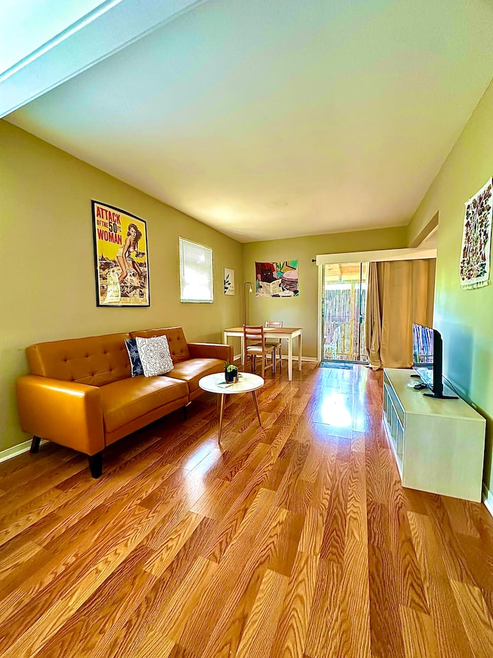 Tropical Getaway 5 Mins To Beach Free Parking - Dania Beach, FL