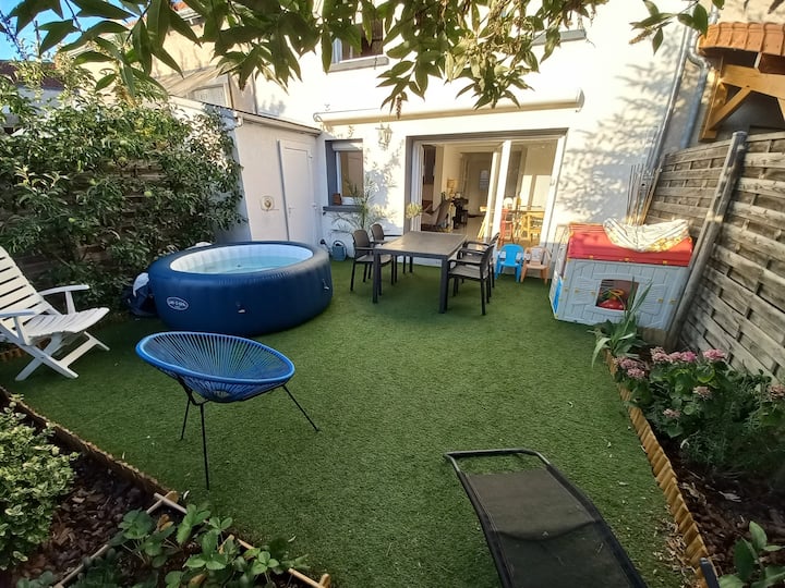 Charmante Maison Centre De Tours Avec Spa - 土爾