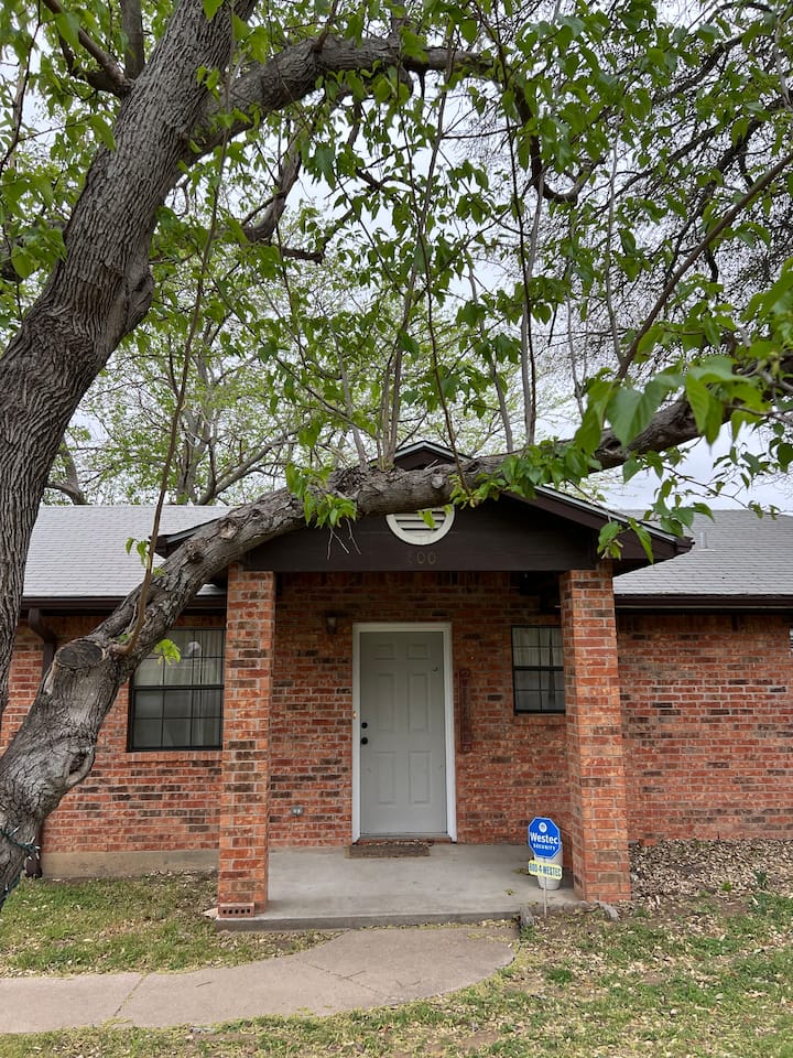 Casa Catalina 2 - Granbury, TX