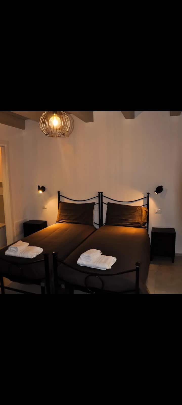 Camera Doppia Con Letti Singoli Con Bagno Privato - Urbino