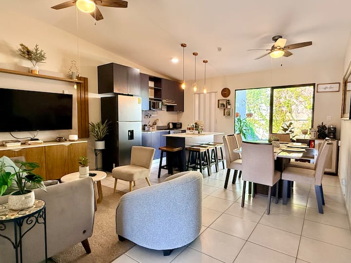 Linda Y Moderna Casa En Zona De Ramblas San Miguel - El Salvador