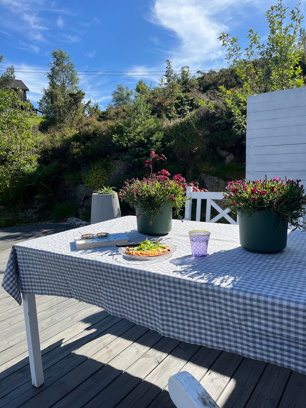 Spacious family house – low threshold, high well-being - Houses for ...