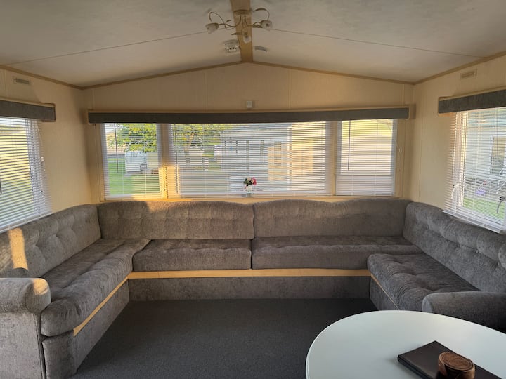 Penny’s Caravan - Towyn