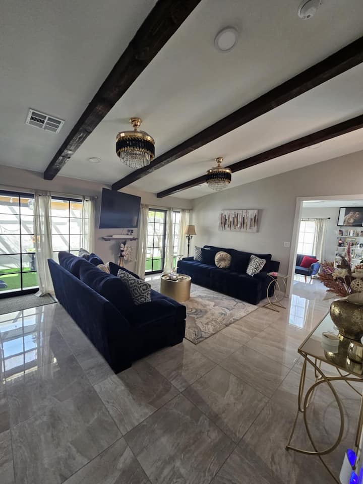 Cozy Stay 8 Mins To Stadium - Glendale, AZ