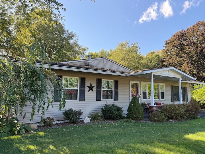 Your Berkshires Home Base - Pittsfield, MA