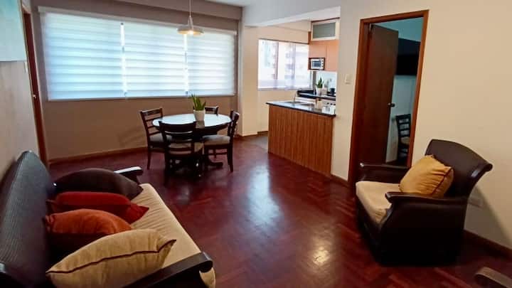 Tu Refugio Ideal En La Mejor Zona De Caracas - Caracas