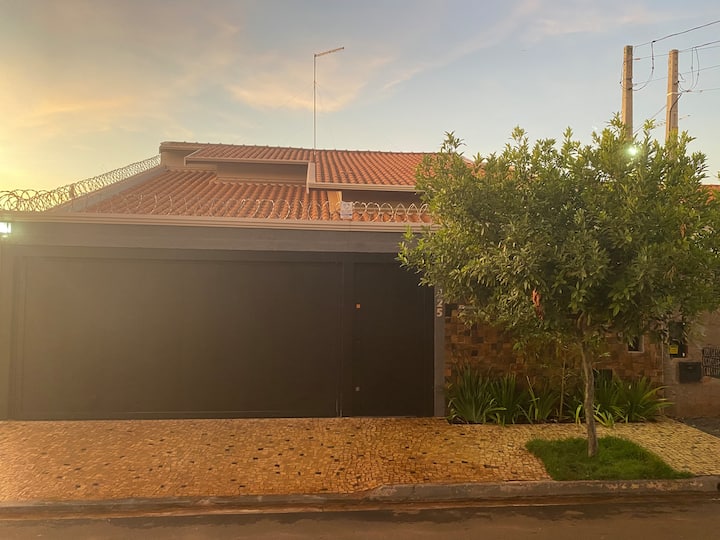 Casa - Festa Do Peão Barretos - Família Ou Casais - Barretos