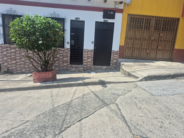 Encanto Colonial En San Antonio | Centro Histórico - Cali