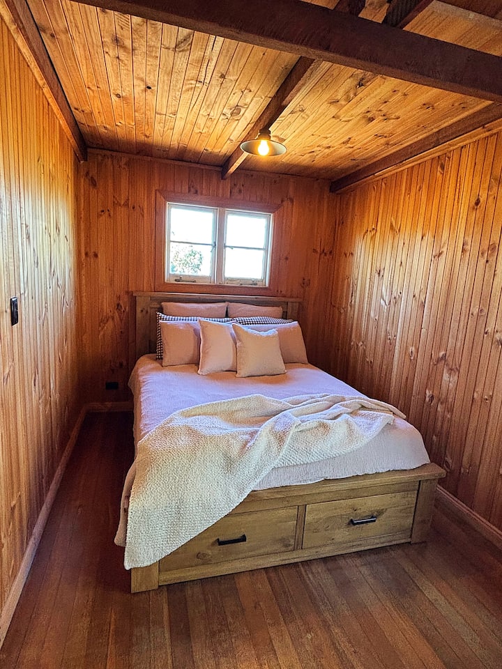 Lone Oak Cabin - Bridgetown