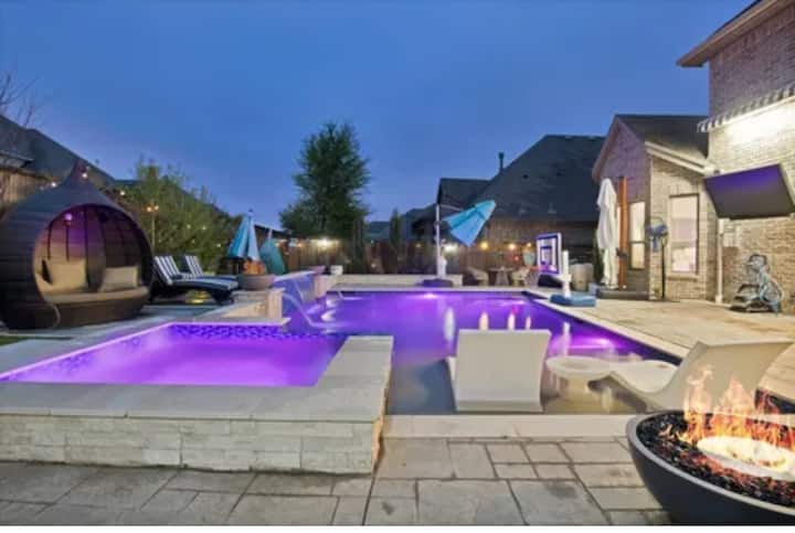 Little Oasis For Relaxing - McKinney, TX