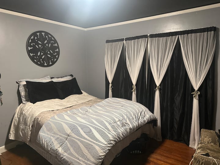 “Babybearsden” @Mama’s La Casa - Berkeley, CA