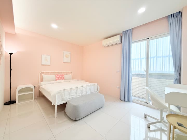 Central Taichung 05, 3 Mins Fengchai Night Market - 沙鹿區