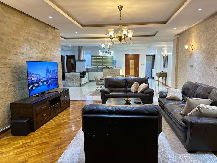 Lux 4bedroom With Dsq - Kenia