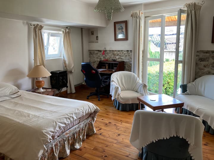 Chambre Avec Salle De Bain/wc Privatifs - Essonne