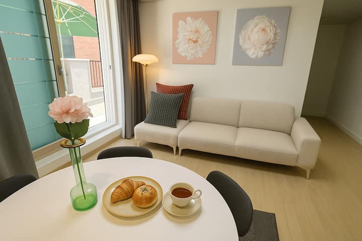 (새건물)서울/강남/서초역5분/개인테라스/성수역/압구정/삼성역/coex/성형/주차/가족여행 - Seoul