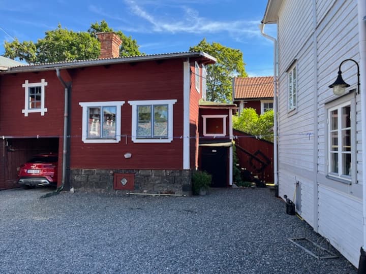 Gårdsrum Centralt I Falun Uthyres - Falun