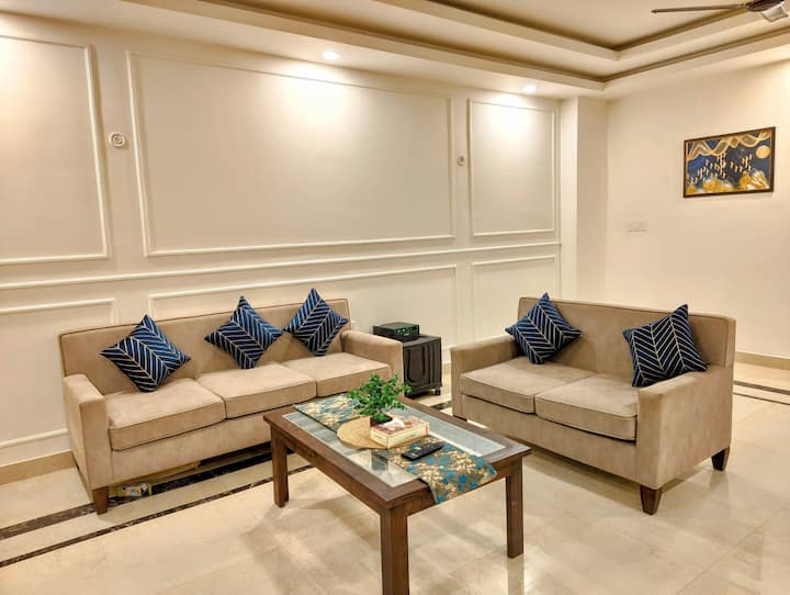 Luxury 2 Bhk With Mountain View - Rishikesh