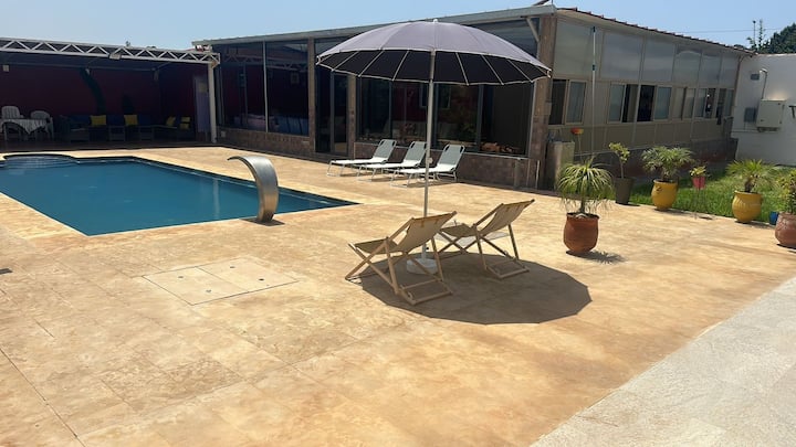 Ferme Avec Habitation Piscine - Salé