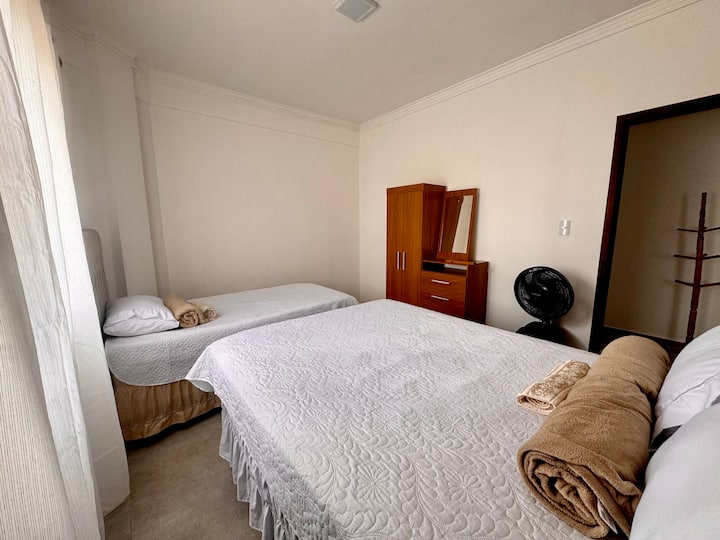 Apto, Localização E Praticidade. - Vitória da Conquista