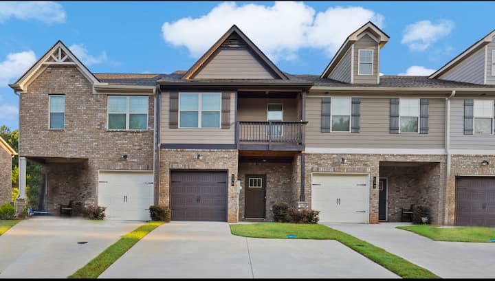 3-bed Townhouse In Mcdonough Ga. - McDonough, GA
