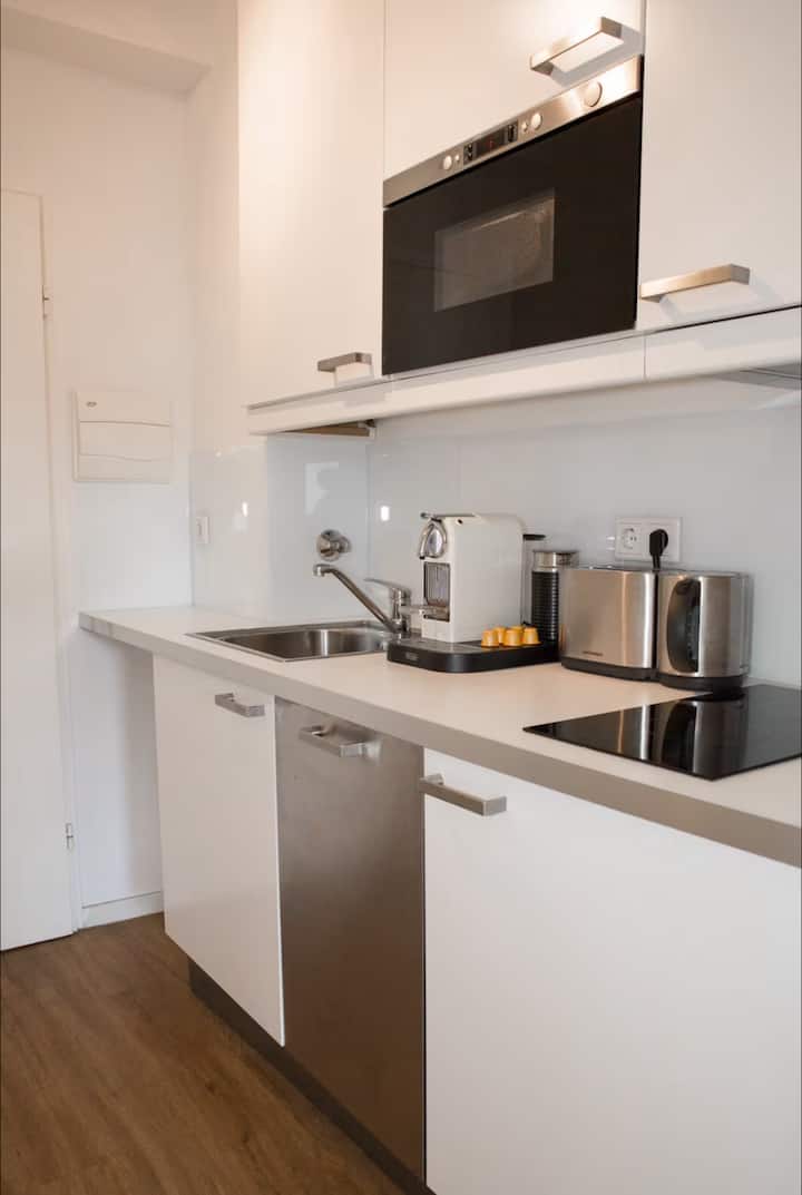 Komfort-wohnung, Modern, Stylisch, 33qm, Derendorf - Düsseldorf