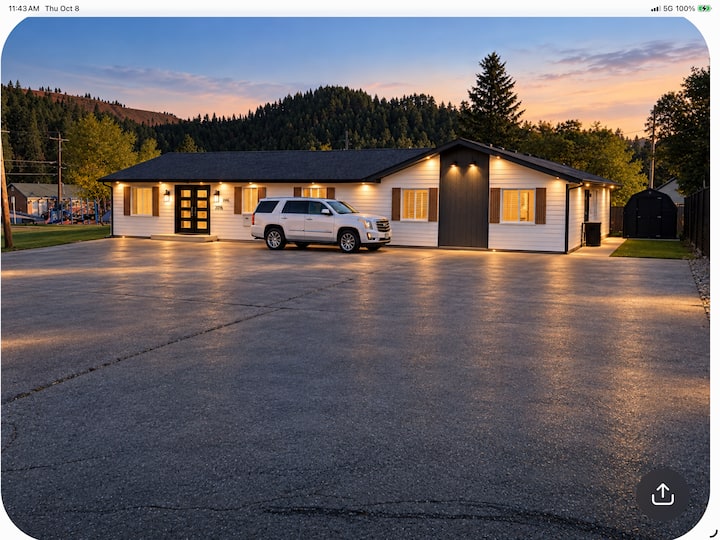 Lead 6000sq Ft Paved Driveway For Trailer Parking - Deadwood, SD