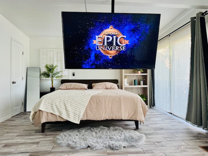 Lakefront Studio • Balcony • Spa Bath • Quiet Luxe - Orlando